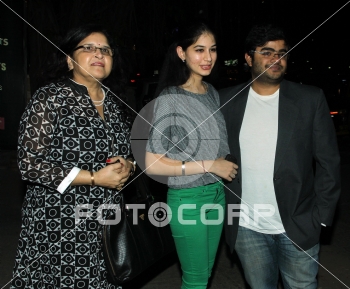 Fotocorp : Kanika Mathur, Siddharth Chopra Music Success Party of film ZiD