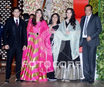 Fotocorp : Akbar Rasheed,Anam Mirza, Nasima Mirza,Sania Mirza, Imran ...