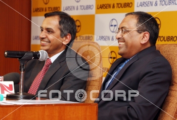 Fotocorp : R. Shankar Raman, S N Subrahmanyan L&T announce Q2 result